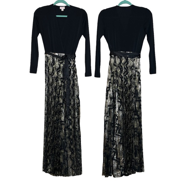 LuLaRoe | Dresses | Nwt Lularoe Deanne Black And Gold Chevron Print ...